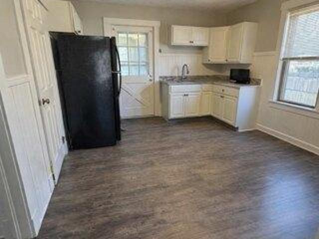 house with 3 bedroom, Stafford CT DLS102216075