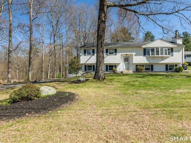 house with 3 bedroom, Stafford CT DLS102217550