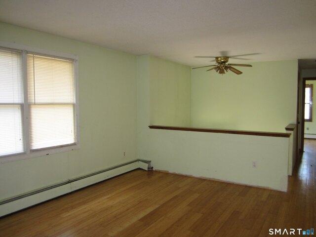 house with 3 bedroom, Stafford CT DLS102256119