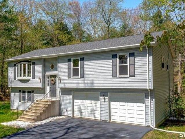 house with 3 bedroom, Stafford CT DLS102280776
