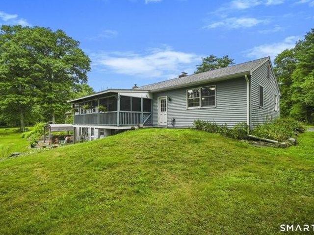 house with 3 bedroom, Stafford CT ES105141304