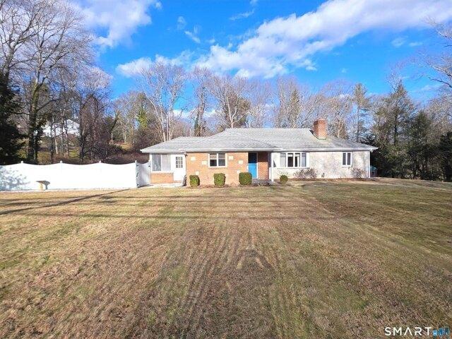 house with 3 bedroom, Stamford CT DLS101604205