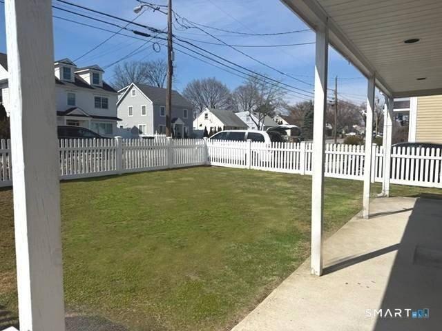house with 3 bedroom, Stamford CT DLS101781512
