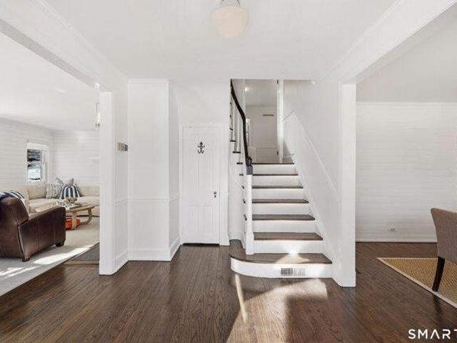 house with 3 bedroom, Stamford CT DLS101801639