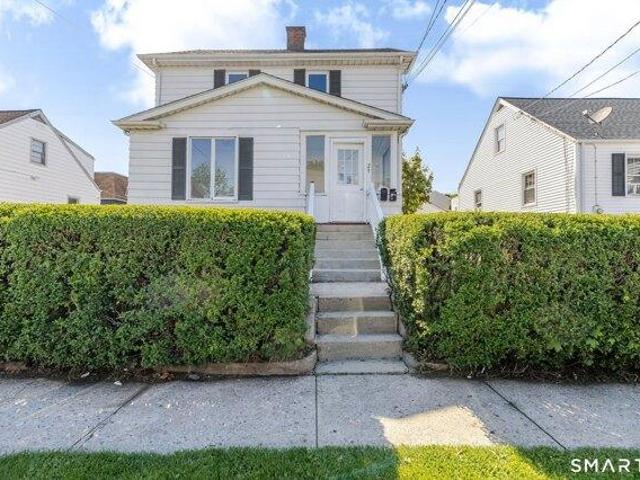 house with 3 bedroom, Stamford CT DLS102560829