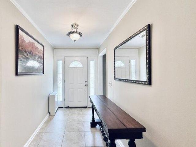 house with 3 bedroom, Stamford CT DLS103071955