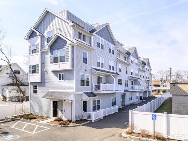 house with 3 bedroom, Stamford CT DS102586479