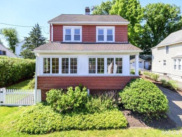 house with 3 bedroom, Stamford CT DS104190490