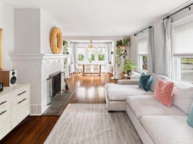 house with 3 bedroom, Stamford CT ES103189817
