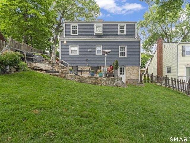 house with 3 bedroom, Stamford CT ES104152830