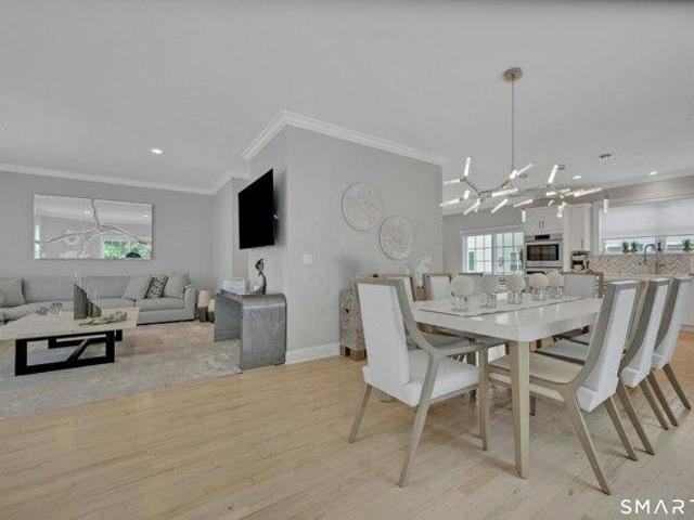 house with 3 bedroom, Stamford CT ES104266555