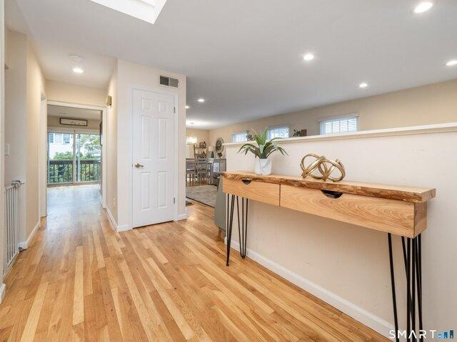 house with 3 bedroom, Stamford CT ES104440757