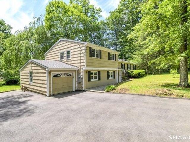 house with 3 bedroom, Stamford CT ES104512386