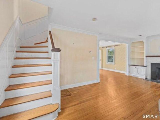 house with 3 bedroom, Stamford CT ES104605864
