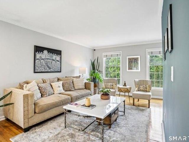 house with 3 bedroom, Stamford CT ES104787958