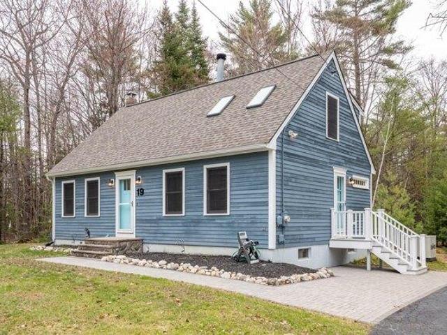 house with 3 bedroom, Standish ME DS101799033