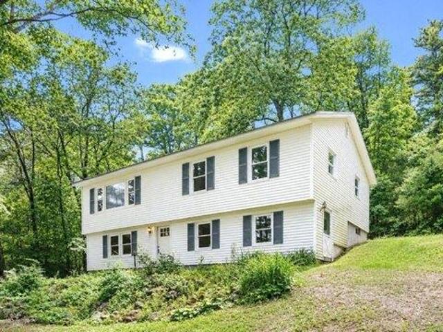 house with 3 bedroom, Standish ME ES103927849