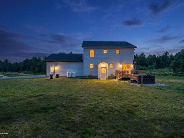 house with 3 bedroom, Standish ME ES104329128