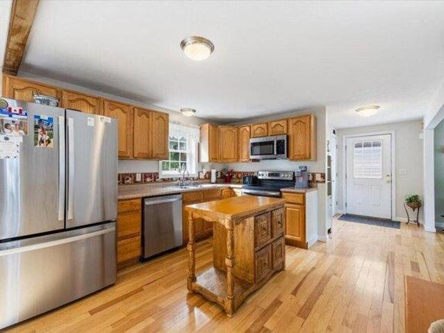 house with 3 bedroom, Standish ME ES104849374