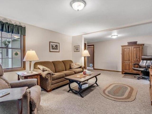 house with 3 bedroom, Standish ME ES105207668