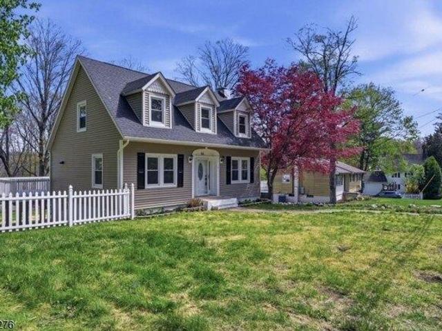 house with 3 bedroom, Stanhope NJ DLS102726671