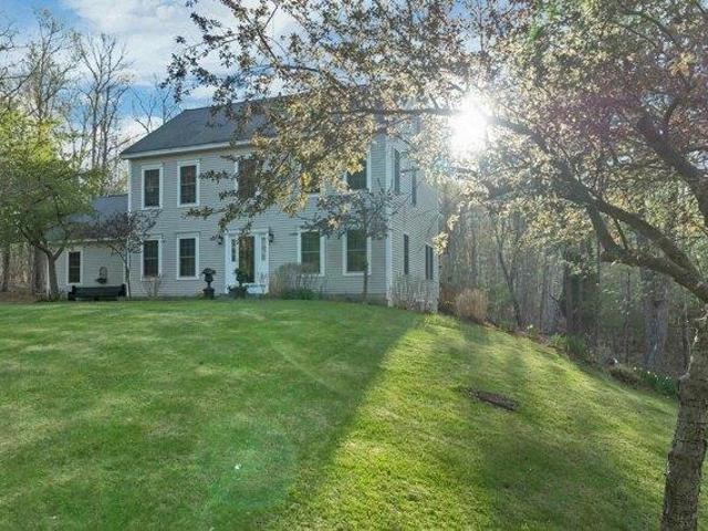 house with 3 bedroom, Strafford NH DS103125726