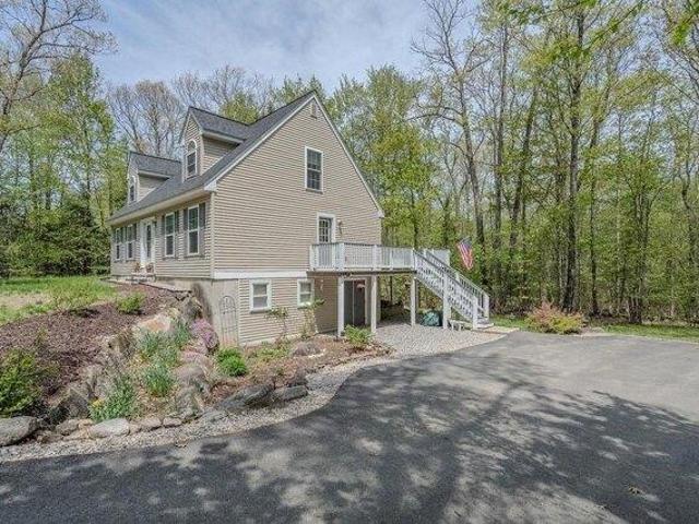 house with 3 bedroom, Strafford NH DS104296703