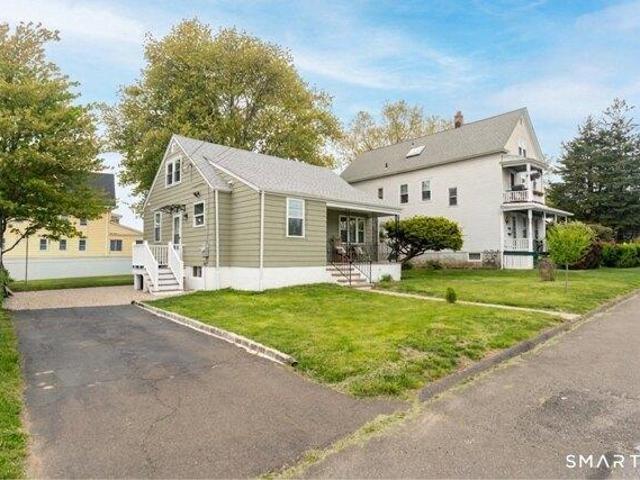 house with 3 bedroom, Stratford CT DLS102477051