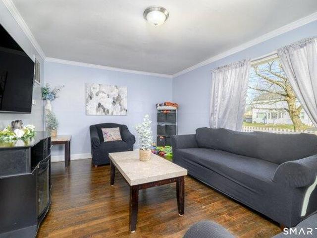 house with 3 bedroom, Stratford CT DLS102479614