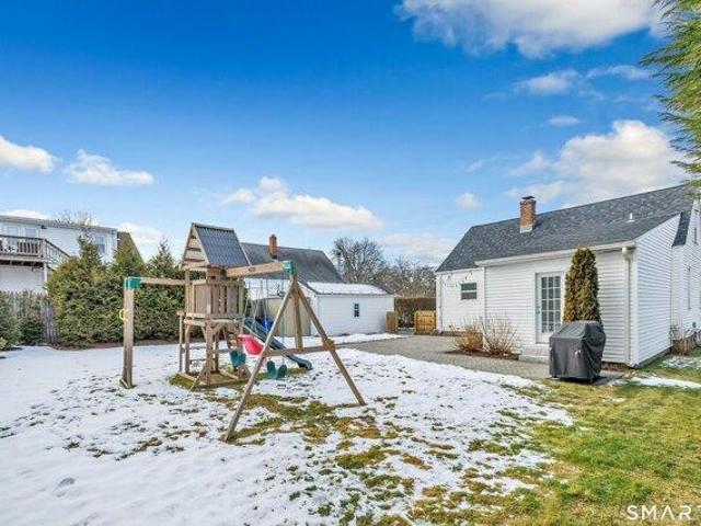 house with 3 bedroom, Stratford CT DLS102594745