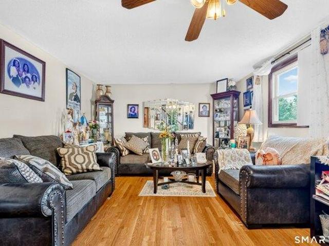 house with 3 bedroom, Stratford CT DS104150738