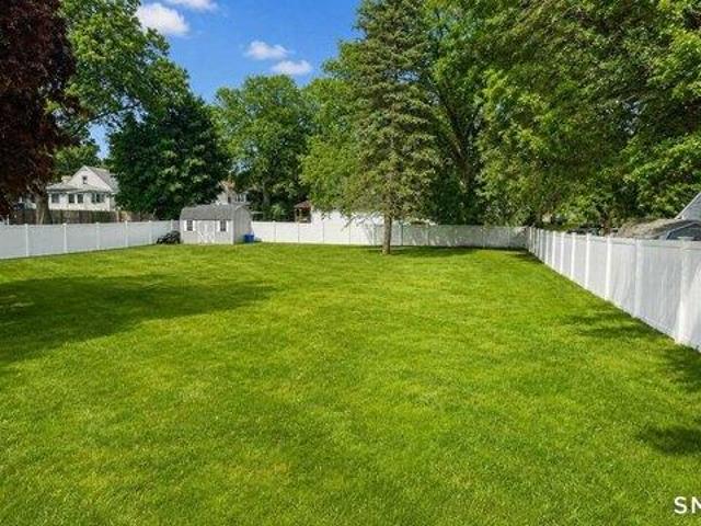 house with 3 bedroom, Stratford CT DS104236119