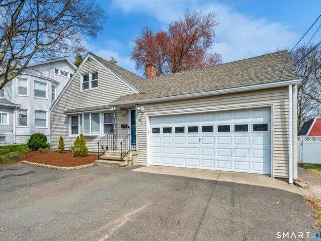 house with 3 bedroom, Stratford CT ES103439683