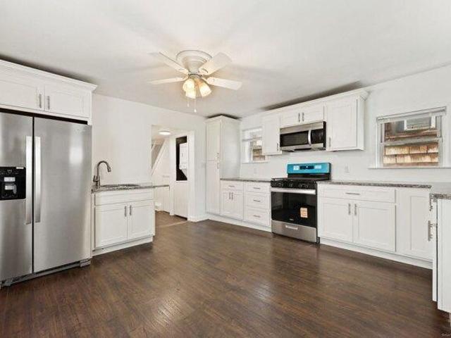 house with 3 bedroom, Stratford CT ES103101202