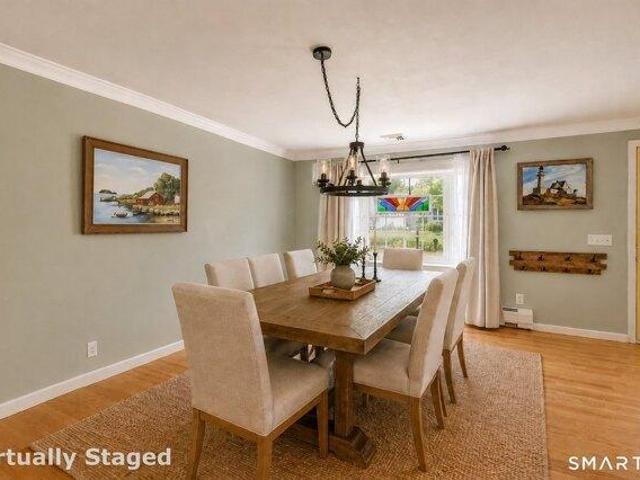 house with 3 bedroom, Stratford CT ES103189260