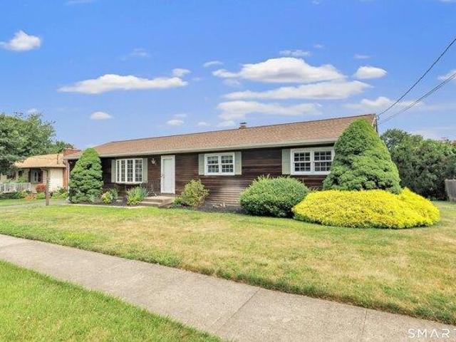 house with 3 bedroom, Stratford CT ES104790888