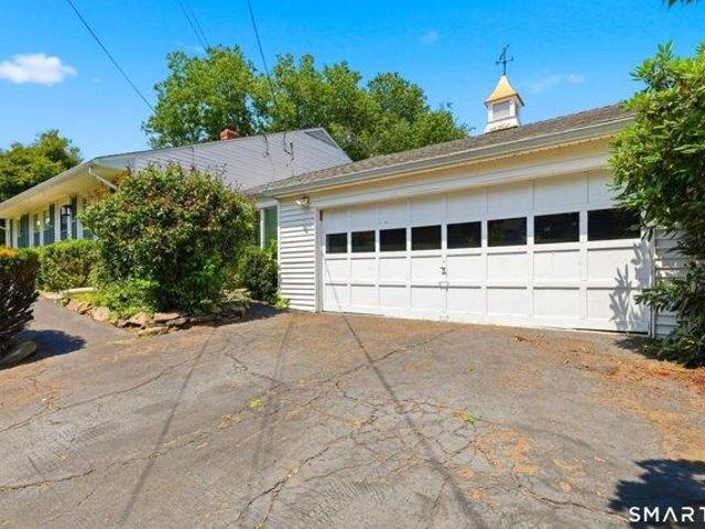 house with 3 bedroom, Stratford CT ES104790961