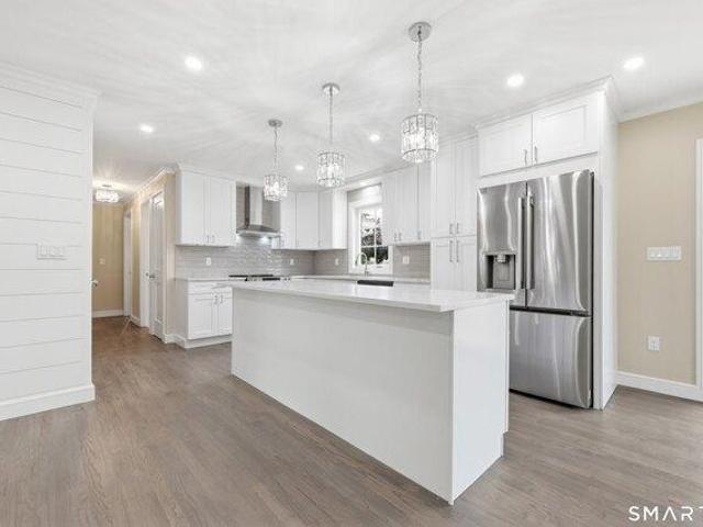 house with 3 bedroom, Stratford CT ES104189761