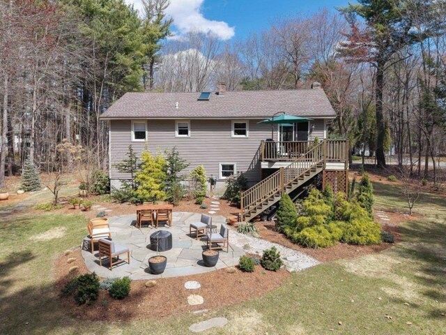 house with 3 bedroom, Stratham NH DS102061104