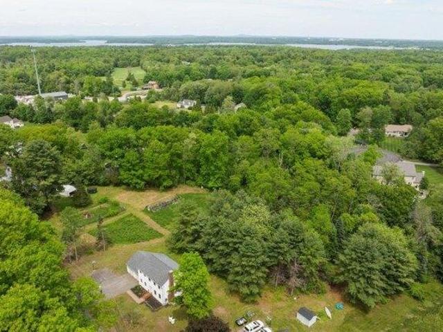 house with 3 bedroom, Stratham NH DS103162959