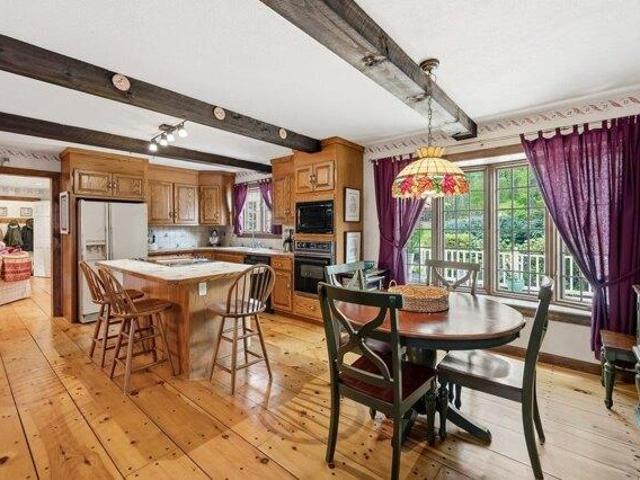 house with 3 bedroom, Stratham NH ES103185908