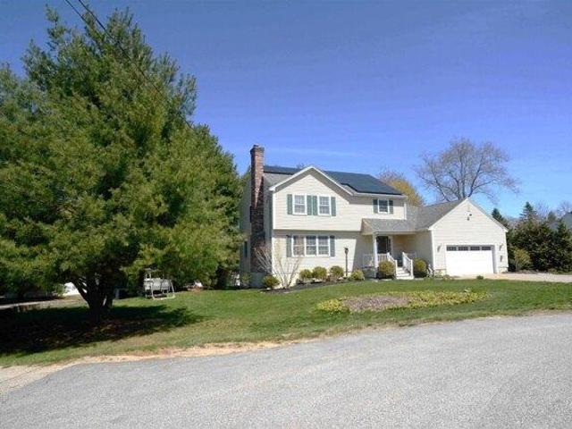 house with 3 bedroom, Stratham NH ES103189875