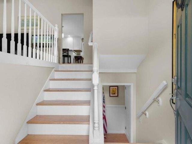 house with 3 bedroom, Stratham NH ES104849232