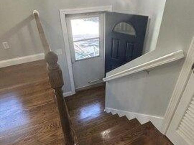 house with 3 bedroom, Sturbridge MA ES104852136