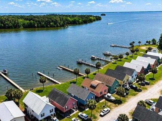 house with 3 bedroom, Summerton SC ES104901984
