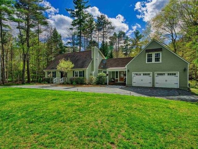 house with 3 bedroom, Sunapee NH ES104331245