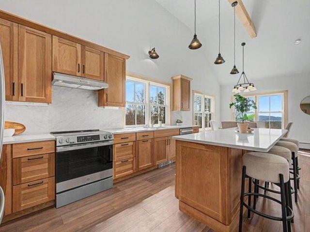 house with 3 bedroom, Sunapee NH ES103070467