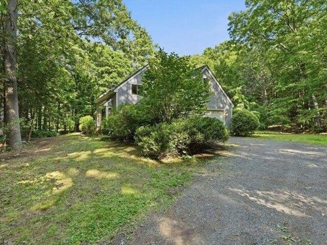 house with 3 bedroom, Sunderland MA DS104407118