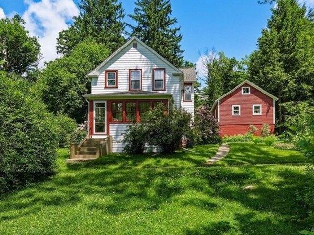house with 3 bedroom, Sunderland MA DS103074414