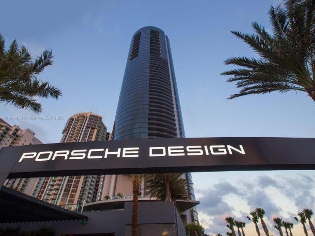 house with 3 bedroom, Sunny Isles Beach FL FL DLS101828945